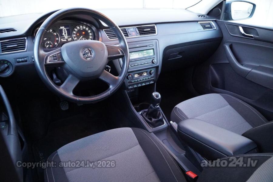 Zils Skoda Rapid 2013 Tallina, ar dzinēja tilpumu 1.20 L un nobraukumu 123 tūkst. km par 5270 €, foto 8 vietnē AUTOMOTO.COM.LV