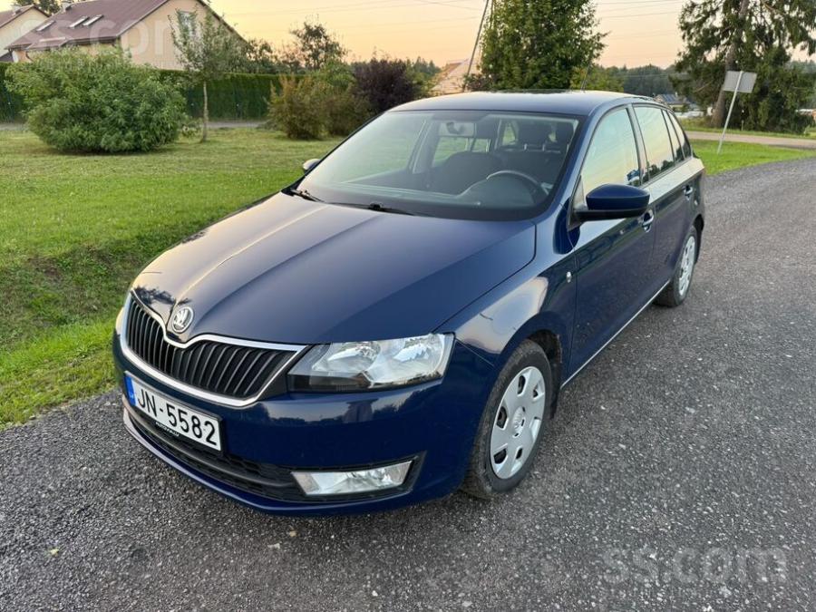 Zils Skoda Rapid 2014 Ogre, ar dzinēja tilpumu 1.20 L un nobraukumu 126 tūkst. km par 5500 €, foto 1 vietnē AUTOMOTO.COM.LV