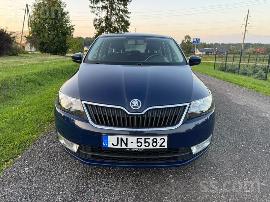 Zils Skoda Rapid 2014 Ogre, ar dzinēja tilpumu 1.20 L un nobraukumu 126 tūkst. km par 5500 €, foto 3 vietnē AUTOMOTO.COM.LV