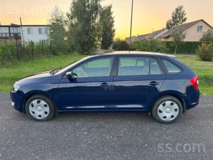 Zils Skoda Rapid 2014 Ogre, ar dzinēja tilpumu 1.20 L un nobraukumu 126 tūkst. km par 5500 €, foto 4 vietnē AUTOMOTO.COM.LV