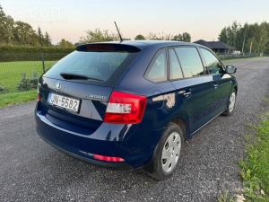 Zils Skoda Rapid 2014 Ogre, ar dzinēja tilpumu 1.20 L un nobraukumu 126 tūkst. km par 5500 €, foto 5 vietnē AUTOMOTO.COM.LV