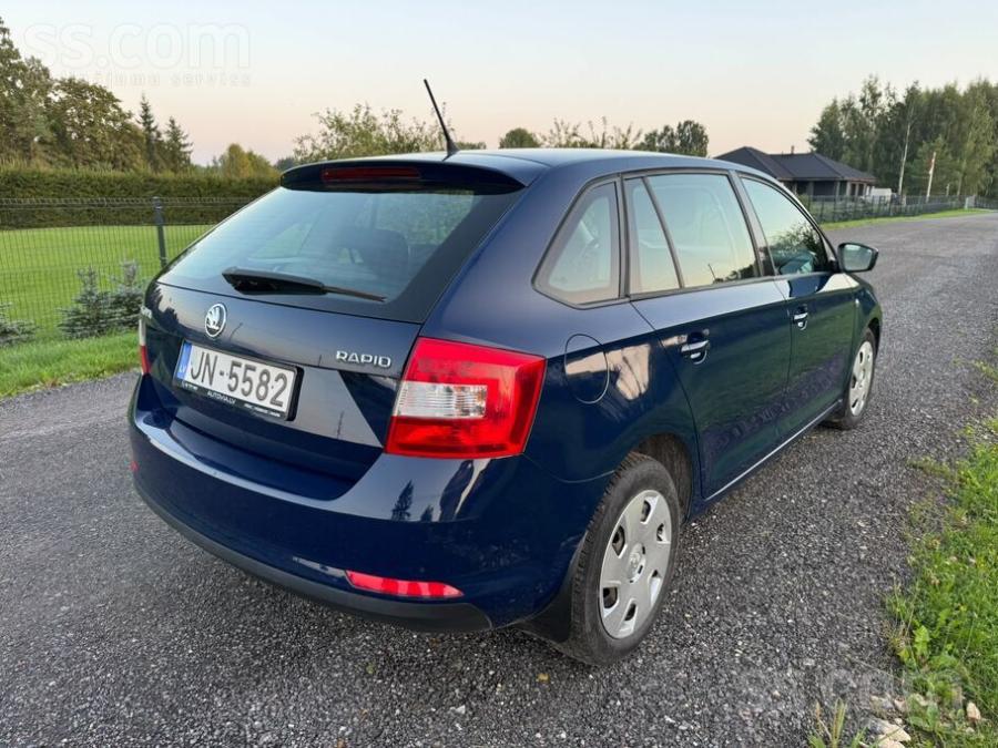 Zils Skoda Rapid 2014 Ogre, ar dzinēja tilpumu 1.20 L un nobraukumu 126 tūkst. km par 5500 €, foto 5 vietnē AUTOMOTO.COM.LV