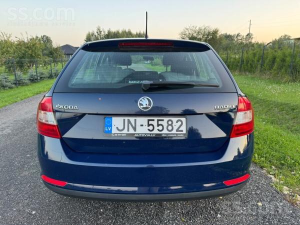 Zils Skoda Rapid 2014 Ogre, ar dzinēja tilpumu 1.20 L un nobraukumu 126 tūkst. km par 5500 €, foto 6 vietnē AUTOMOTO.COM.LV