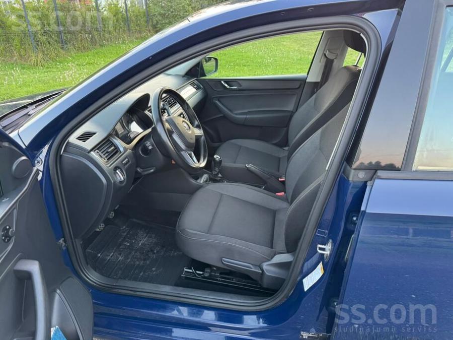 Zils Skoda Rapid 2014 Ogre, ar dzinēja tilpumu 1.20 L un nobraukumu 126 tūkst. km par 5500 €, foto 9 vietnē AUTOMOTO.COM.LV