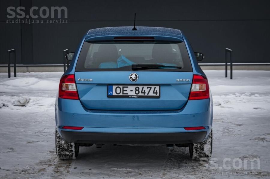 Blue Skoda Rapid 2015 in Riga, with an engine capacity of 1.40 L and mileage of 0 thousand km for 6490 €, photo 5 on AUTOMOTO.COM.LV