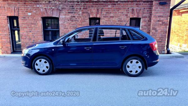 Blue Skoda Rapid 2015 in Tallinn, with an engine capacity of 1.20 L and mileage of 149 thousand km for 3990 €, photo 7 on AUTOMOTO.COM.LV