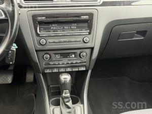 Zils Skoda Rapid 2015 Rīga, ar dzinēja tilpumu 1.60 L un nobraukumu 187 tūkst. km par 5990 €, foto 10 vietnē AUTOMOTO.COM.LV