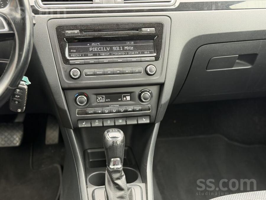 Zils Skoda Rapid 2015 Rīga, ar dzinēja tilpumu 1.60 L un nobraukumu 187 tūkst. km par 5990 €, foto 10 vietnē AUTOMOTO.COM.LV
