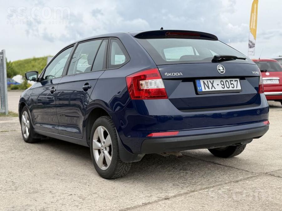 Zils Skoda Rapid 2015 Rīga, ar dzinēja tilpumu 1.60 L un nobraukumu 187 tūkst. km par 5990 €, foto 16 vietnē AUTOMOTO.COM.LV