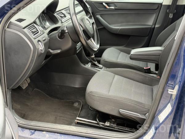 Blue Skoda Rapid 2015 in Riga, with an engine capacity of 1.60 L and mileage of 187 thousand km for 5990 €, photo 8 on AUTOMOTO.COM.LV