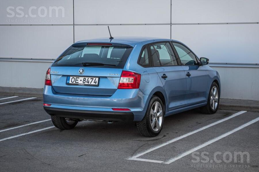 Blue Skoda Rapid 2015 in Riga, with an engine capacity of 1.40 L and mileage of 264 thousand km for 6490 €, photo 5 on AUTOMOTO.COM.LV