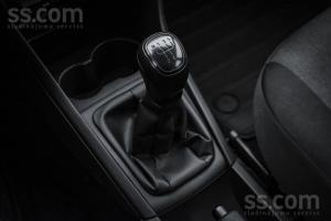 Blue Skoda Rapid 2015 in Riga, with an engine capacity of 1.40 L and mileage of 264 thousand km for 6490 €, photo 20 on AUTOMOTO.COM.LV
