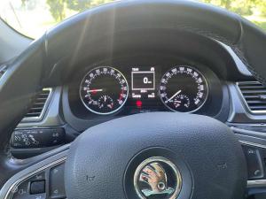 Blue Skoda Rapid 2015 in Birzai, with an engine capacity of 1.60 L and mileage of 147 thousand km for 4990 €, photo 10 on AUTOMOTO.COM.LV