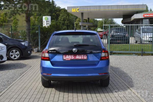 Blue Skoda Rapid 2015 in Tukums, with an engine capacity of 1.60 L and mileage of 176 thousand km for 6795 €, photo 5 on AUTOMOTO.COM.LV