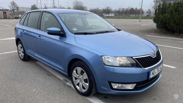 Blue Skoda Rapid 2016 in Siauliai, with an engine capacity of 1.42 L and mileage of 165 thousand km for 5950 €, photo 1 on AUTOMOTO.COM.LV
