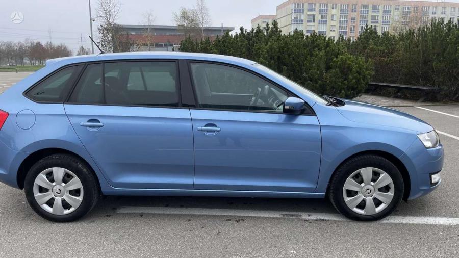 Zils Skoda Rapid 2016 Šauļi, ar dzinēja tilpumu 1.42 L un nobraukumu 165 tūkst. km par 5950 €, foto 5 vietnē AUTOMOTO.COM.LV