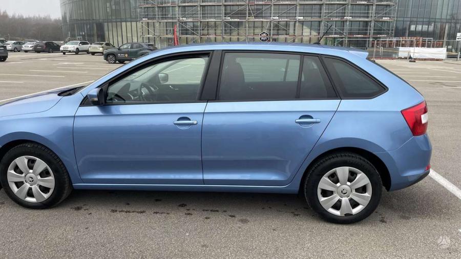 Zils Skoda Rapid 2016 Šauļi, ar dzinēja tilpumu 1.42 L un nobraukumu 165 tūkst. km par 5950 €, foto 9 vietnē AUTOMOTO.COM.LV