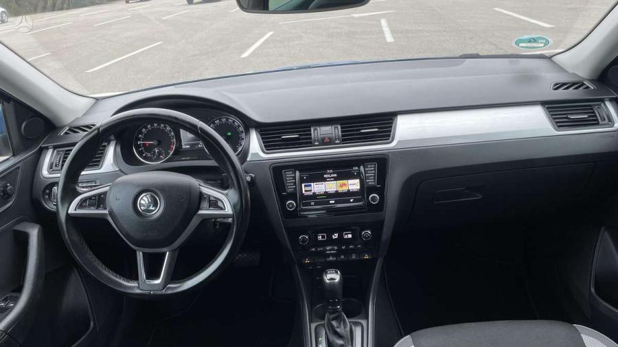 Zils Skoda Rapid 2016 Šauļi, ar dzinēja tilpumu 1.42 L un nobraukumu 165 tūkst. km par 5950 €, foto 14 vietnē AUTOMOTO.COM.LV