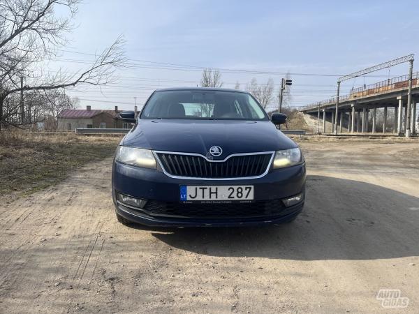 Zils Skoda Rapid 2017 Vievis, ar dzinēja tilpumu 1.40 L un nobraukumu 220 tūkst. km par 4200 €, foto 3 vietnē AUTOMOTO.COM.LV