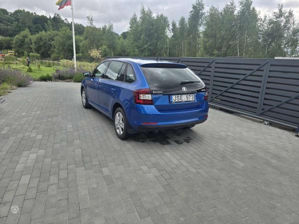 Zils Skoda Rapid 2017 Viļņa, ar dzinēja tilpumu 1.20 L un nobraukumu 98 tūkst. km par 6350 €, foto 2 vietnē AUTOMOTO.COM.LV