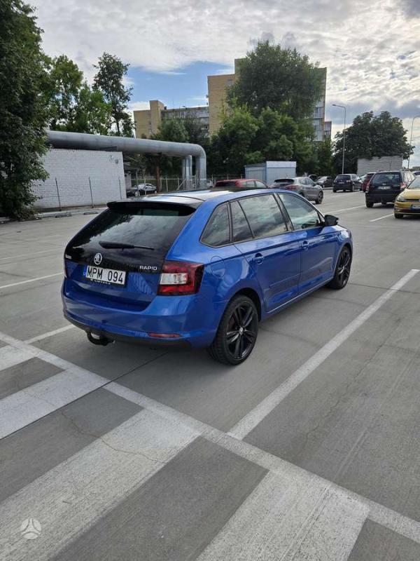 Zils Skoda Rapid 2017 Viļņa, ar dzinēja tilpumu 1.40 L un nobraukumu 295 tūkst. km par 7500 €, foto 5 vietnē AUTOMOTO.COM.LV
