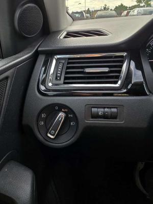 Blue Skoda Rapid 2017 in Vilnius, with an engine capacity of 1.40 L and mileage of 295 thousand km for 7500 €, photo 14 on AUTOMOTO.COM.LV