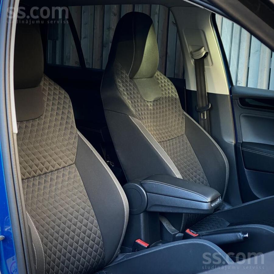 Blue Skoda Rapid 2018 in Jelgava, with an engine capacity of 1.40 L and mileage of 159 thousand km for 5000 €, photo 11 on AUTOMOTO.COM.LV