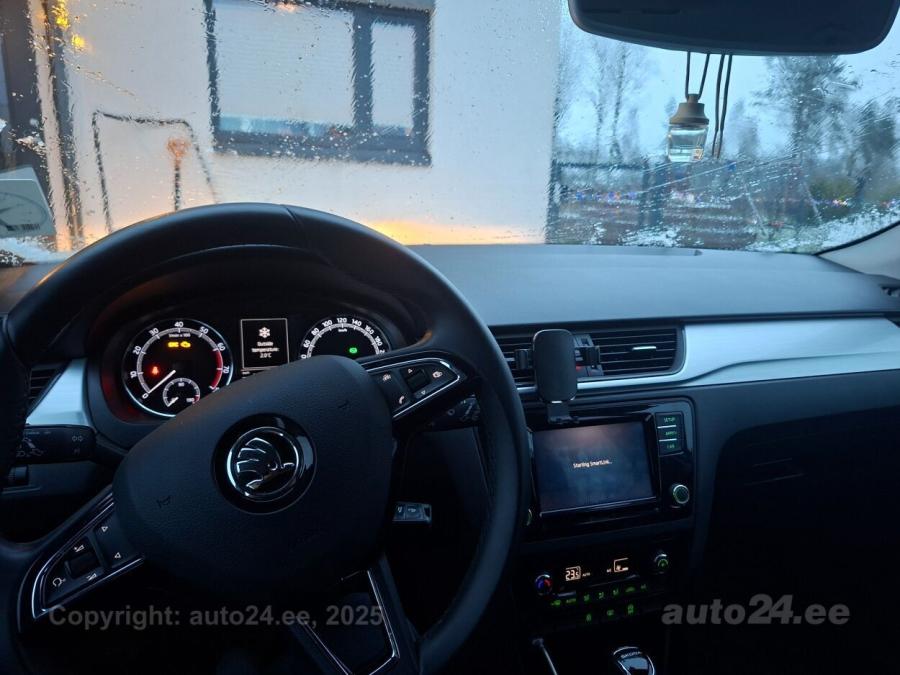 Blue Skoda Rapid 2018 in Tartu, with an engine capacity of 1.40 L and mileage of 44 thousand km for 12000 €, photo 9 on AUTOMOTO.COM.LV
