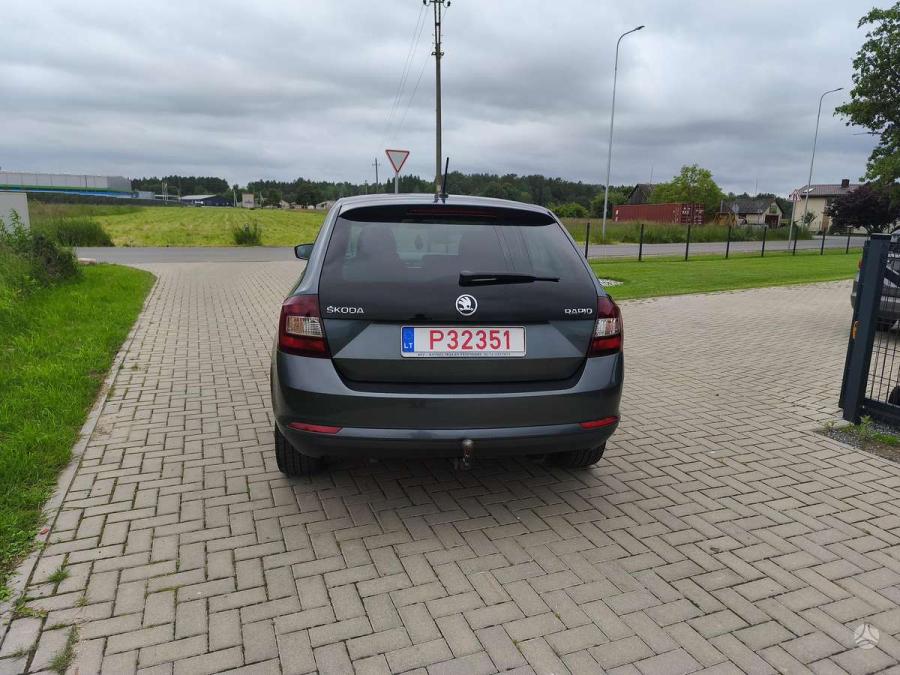 Zils Skoda Rapid 2018 Kauņa, ar dzinēja tilpumu 1.00 L un nobraukumu 167 tūkst. km par 6100 €, foto 9 vietnē AUTOMOTO.COM.LV