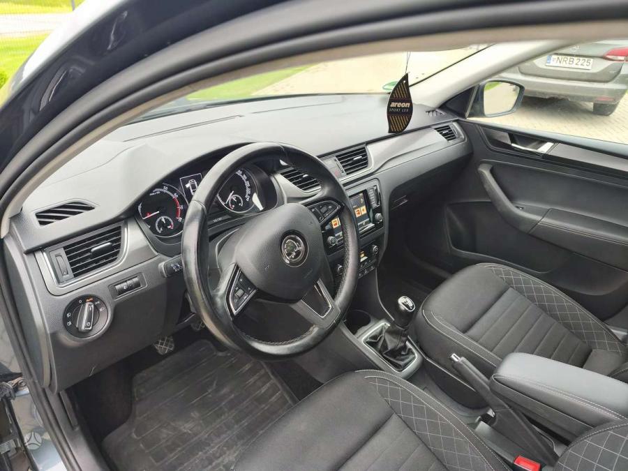 Zils Skoda Rapid 2018 Kauņa, ar dzinēja tilpumu 1.00 L un nobraukumu 167 tūkst. km par 6100 €, foto 14 vietnē AUTOMOTO.COM.LV