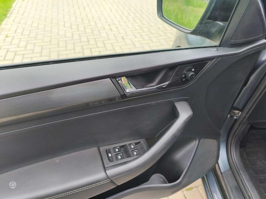 Zils Skoda Rapid 2018 Kauņa, ar dzinēja tilpumu 1.00 L un nobraukumu 167 tūkst. km par 6100 €, foto 15 vietnē AUTOMOTO.COM.LV