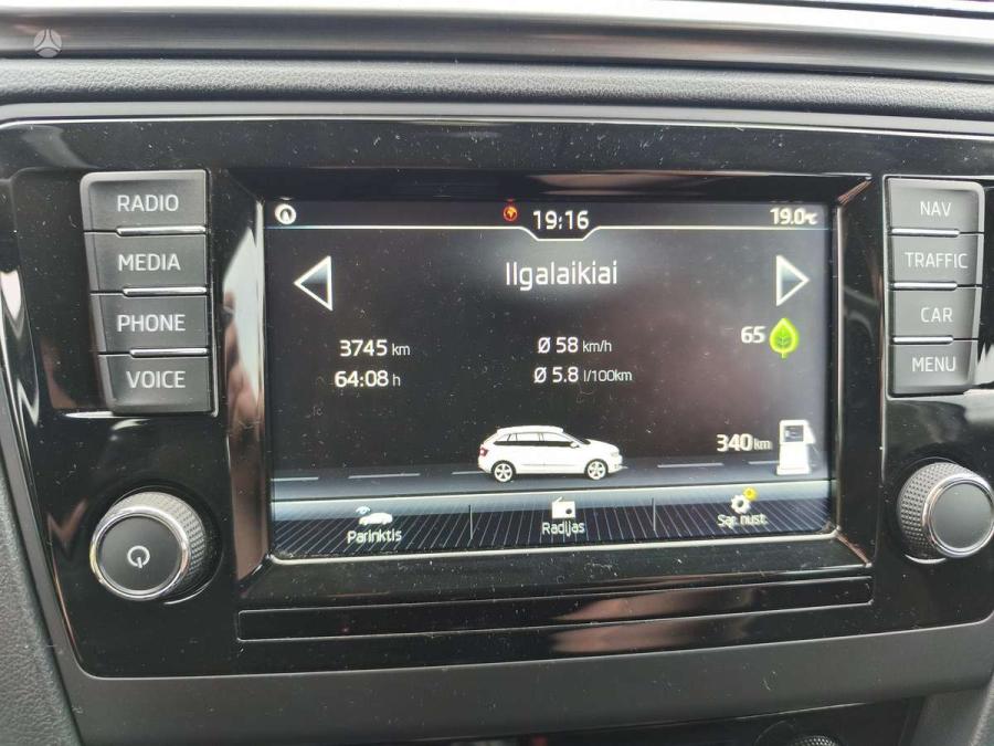 Zils Skoda Rapid 2018 Kauņa, ar dzinēja tilpumu 1.00 L un nobraukumu 167 tūkst. km par 6100 €, foto 19 vietnē AUTOMOTO.COM.LV