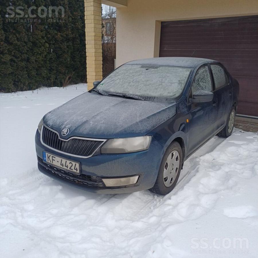 Blue Skoda Rapid 2013 in Riga, with an engine capacity of 1.20 L and mileage of 308 thousand km for 1750 €, photo 2 on AUTOMOTO.COM.LV
