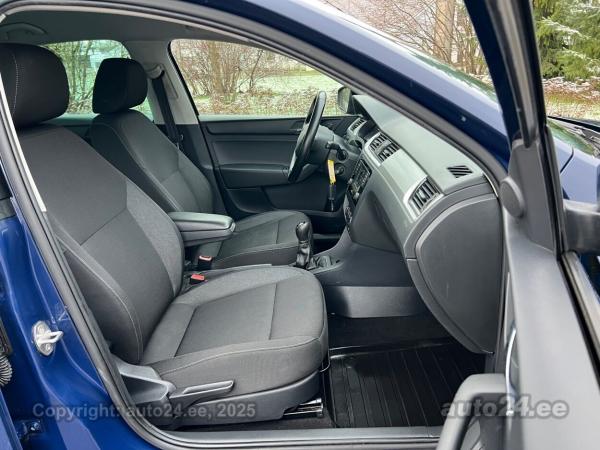 Blue Skoda Rapid 2016 in Paide, with an engine capacity of 1.20 L and mileage of 0 thousand km for 5499 €, photo 11 on AUTOMOTO.COM.LV