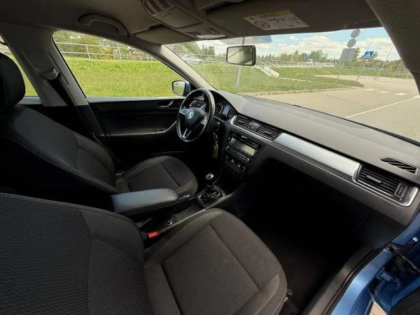 Zils Skoda Rapid 2016 Rēzekne, ar dzinēja tilpumu 1.60 L un nobraukumu 152 tūkst. km par 4990 €, foto 10 vietnē AUTOMOTO.COM.LV