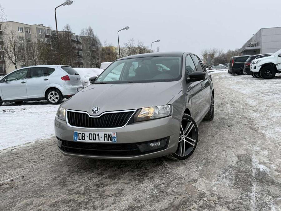 Brūns Skoda Rapid 2013 Panevēža, ar dzinēja tilpumu 1.60 L un nobraukumu 257 tūkst. km par 4990 €, foto 3 vietnē AUTOMOTO.COM.LV