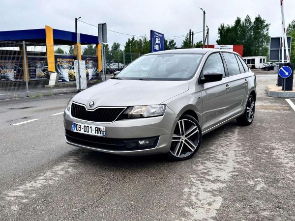 Brown Skoda Rapid 2013 in Panevezys, with an engine capacity of 1.60 L and mileage of 257 thousand km for 4790 €, photo 1 on AUTOMOTO.COM.LV