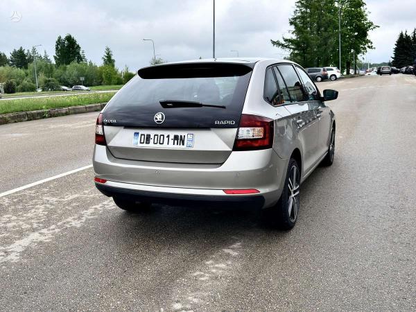 Brown Skoda Rapid 2013 in Panevezys, with an engine capacity of 1.60 L and mileage of 257 thousand km for 4790 €, photo 11 on AUTOMOTO.COM.LV