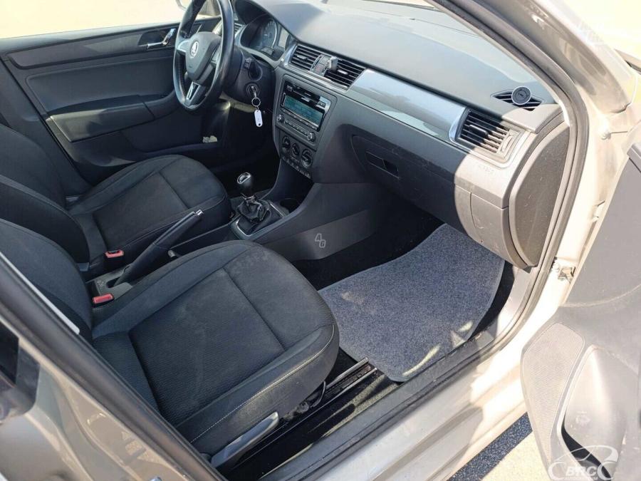 Коричневый Шкода Рапид 2014 в Авиженяй, объемом двигателя 1.60 л и пробегом 188 тыс. км за 3900 €, фото 12 на AUTOMOTO.COM.LV