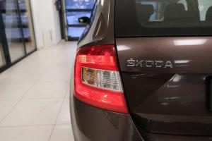 Brown Skoda Rapid 2016 in Vilnius, with an engine capacity of 1.20 L and mileage of 175 thousand km for 6900 €, photo 18 on AUTOMOTO.COM.LV