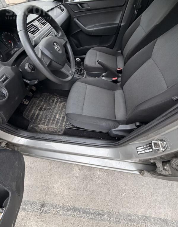 Brown Skoda Rapid 2013 in Riga, with an engine capacity of 1.20 L and mileage of 104 thousand km for 3900 €, photo 9 on AUTOMOTO.COM.LV