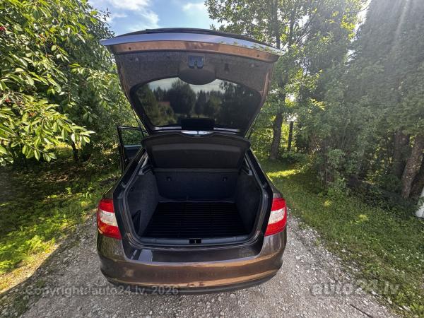 Brūns Skoda Rapid 2015 Tallina, ar dzinēja tilpumu 1.20 L un nobraukumu 103 tūkst. km par 6000 €, foto 9 vietnē AUTOMOTO.COM.LV