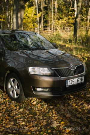 Brown Skoda Rapid 2018 in Tallinn, with an engine capacity of 1.00 L and mileage of 139 thousand km for 9000 €, photo 3 on AUTOMOTO.COM.LV