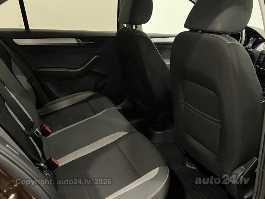 Brūns Skoda Rapid 2019 Tallina, ar dzinēja tilpumu 1.00 L un nobraukumu 151 tūkst. km par 7700 €, foto 4 vietnē AUTOMOTO.COM.LV