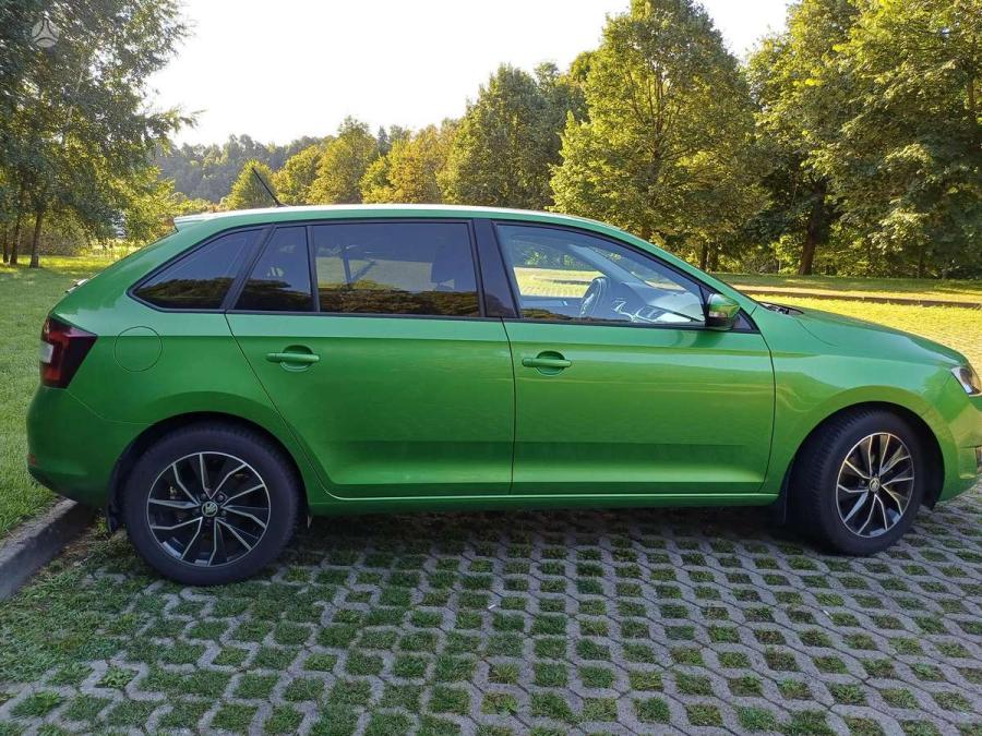 Green Skoda Rapid 2018 in Vilnius, with an engine capacity of 1.00 L and mileage of 143 thousand km for 7700 €, photo 9 on AUTOMOTO.COM.LV