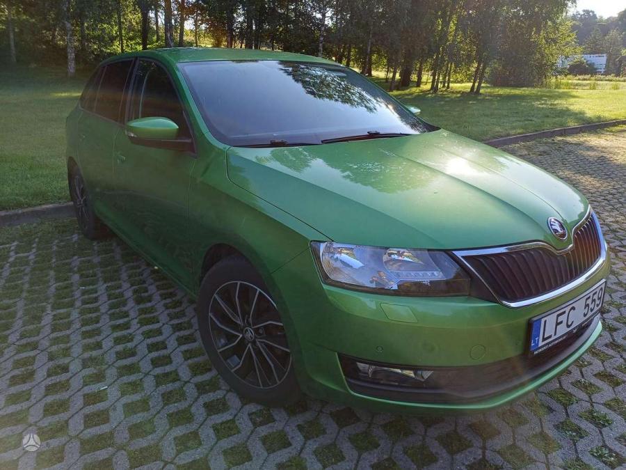 Green Skoda Rapid 2018 in Vilnius, with an engine capacity of 1.00 L and mileage of 143 thousand km for 7700 €, photo 10 on AUTOMOTO.COM.LV