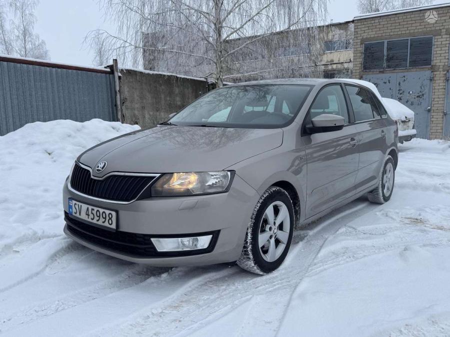 Pelēks Skoda Rapid 2013 Panevēža, ar dzinēja tilpumu 1.60 L un nobraukumu 252 tūkst. km par 4300 €, foto 1 vietnē AUTOMOTO.COM.LV