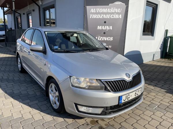 Grey Skoda Rapid 2013 in Riga, with an engine capacity of 1.60 L and mileage of 274 thousand km for 4450 €, photo 2 on AUTOMOTO.COM.LV