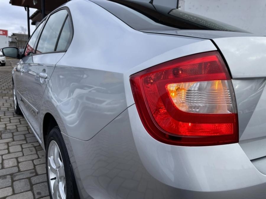 Pelēks Skoda Rapid 2013 Rīga, ar dzinēja tilpumu 1.60 L un nobraukumu 274 tūkst. km par 4450 €, foto 26 vietnē AUTOMOTO.COM.LV