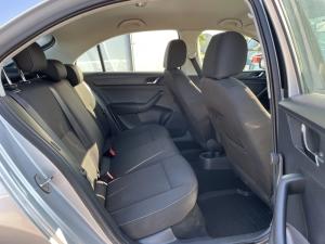 Pelēks Skoda Rapid 2013 Rīga, ar dzinēja tilpumu 1.60 L un nobraukumu 274 tūkst. km par 4450 €, foto 27 vietnē AUTOMOTO.COM.LV